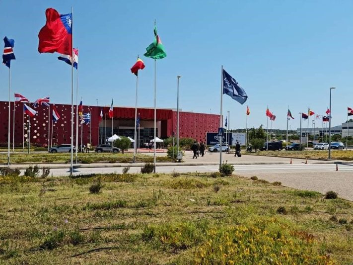 RADIOTAXI KOSMOS 18300 AT DEFEA - ΡΑΔΙΟΤΑΞΙ ΚΟΣΜΟΣ 18300: ΤΟ ΤΑΞΙ ΤΗΣ ΠΟΛΗΣ